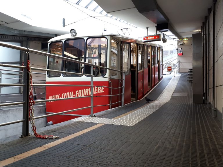 Fourvière funicular: SEMER unveils the strings of its missions - Semer